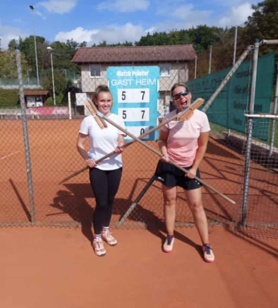 Goldene Himbeere 2021 - Halbfinale: Anna Reuß vs. Katrin Gröning - FC ...