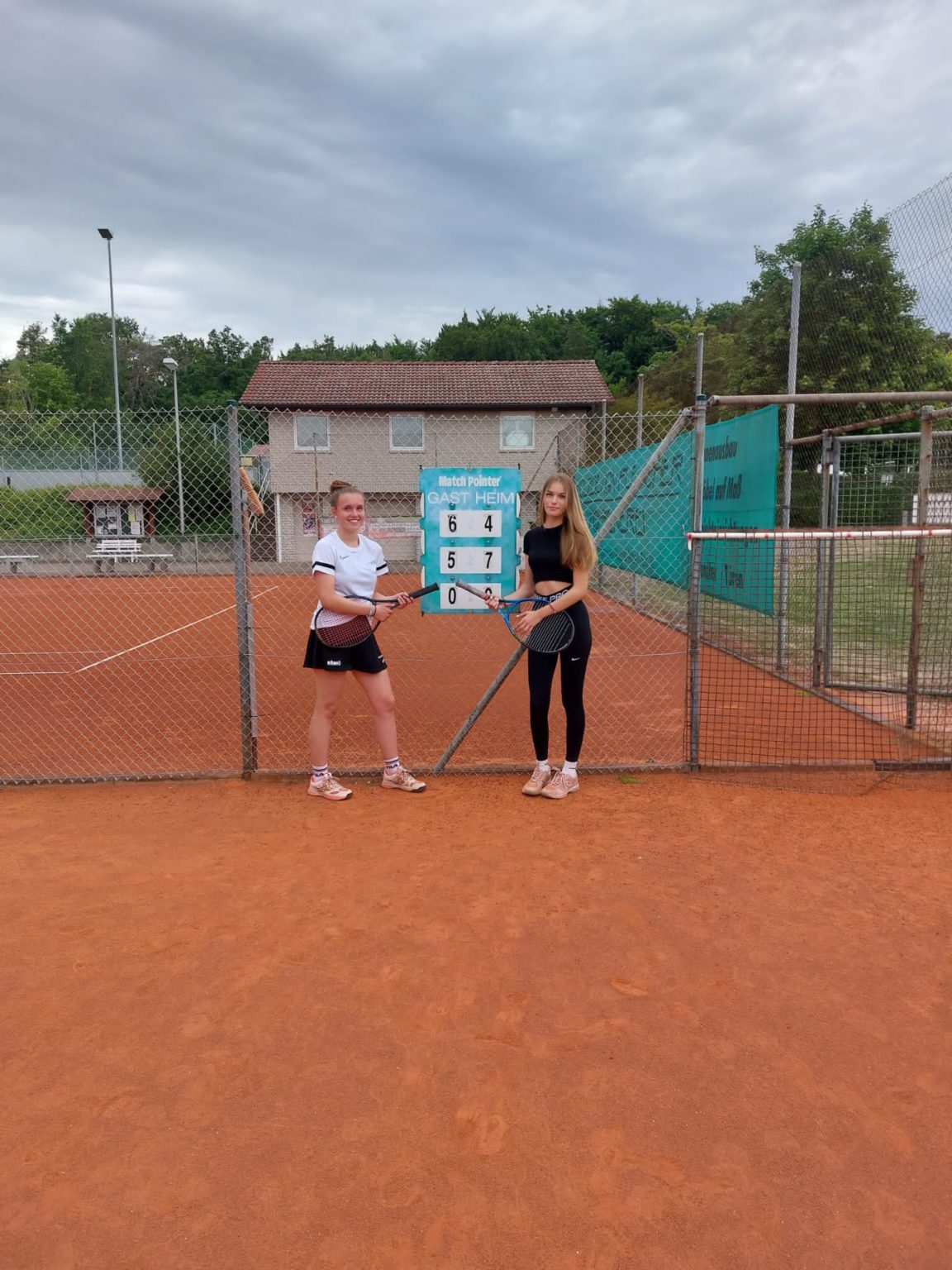 TMC female 2022 Gruppe B: Anna Reuß vs. Carlotta Köth - FC Frankonia ...